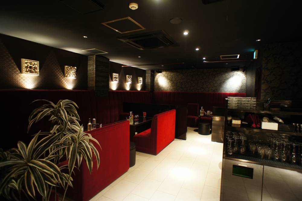 CLUB THE LEGIAN
