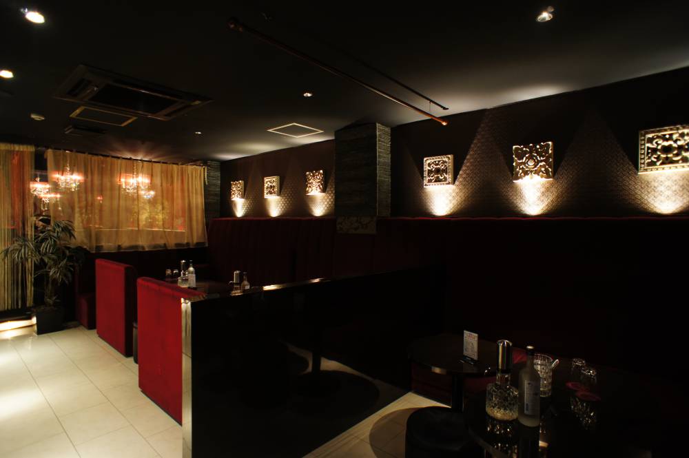 CLUB THE LEGIAN
